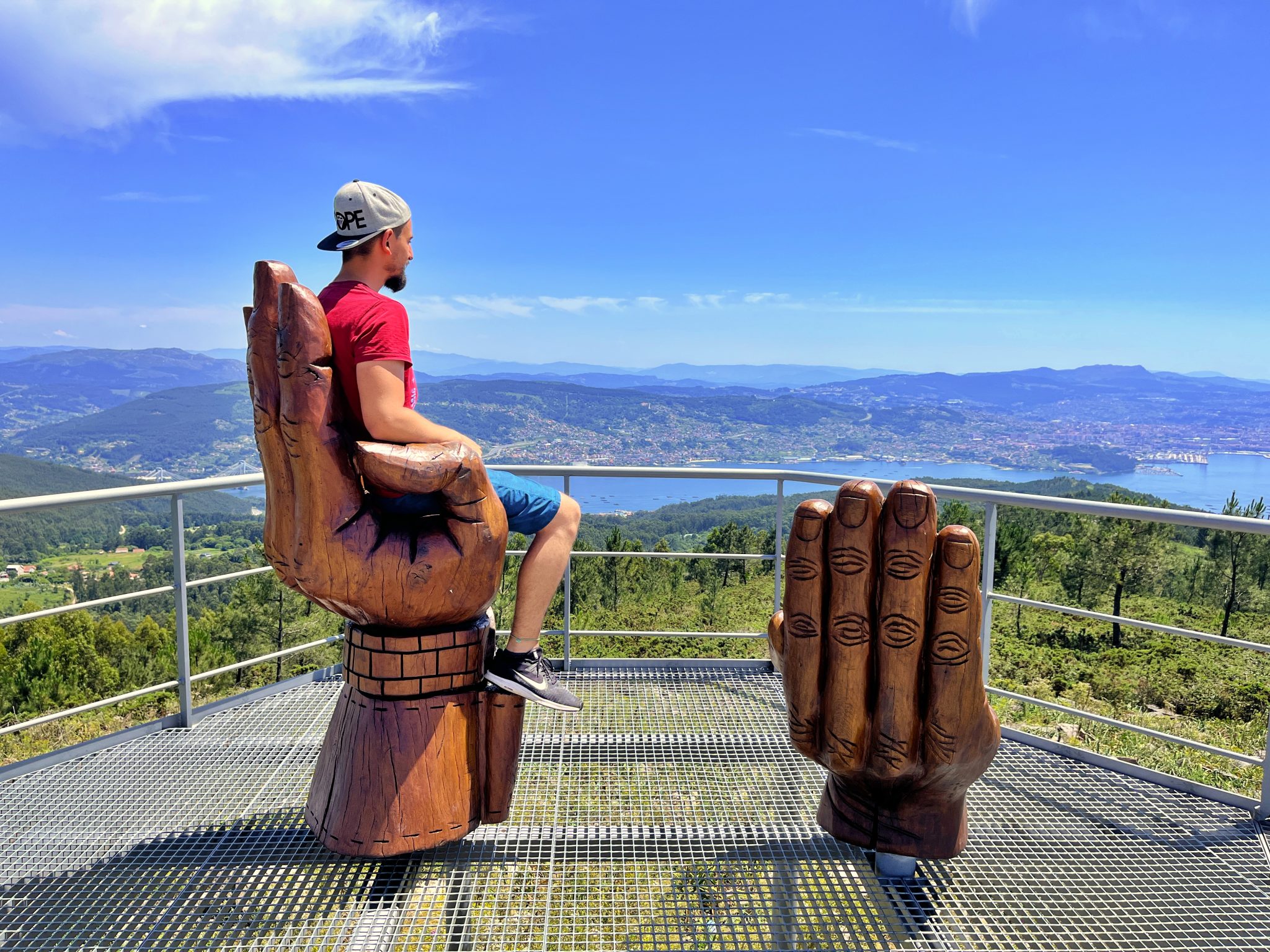 Mirador Monte Faro de Domaio - Travel live van